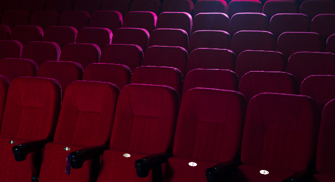 Cartelera de cine - OutletArauco Faucett